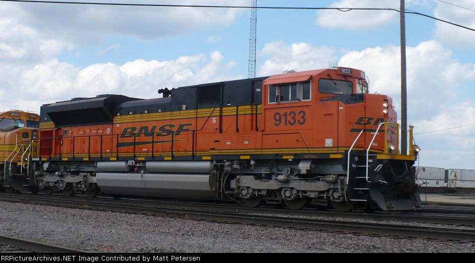 BNSF 9133